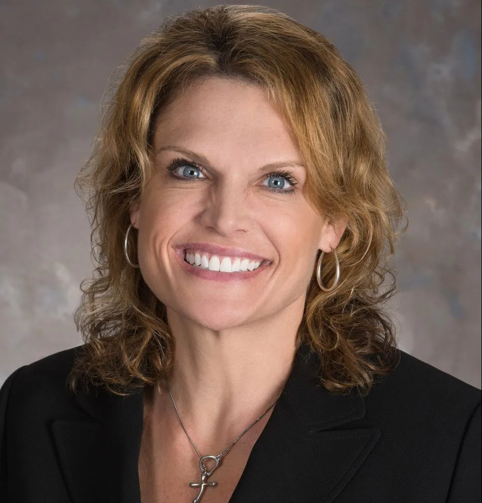 Kelly Hazlett - Lawyer in Victoria, British Columbia - Clearway