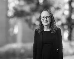 Caitlin Lloyd - Lawyer in London, Greater London - Clearway