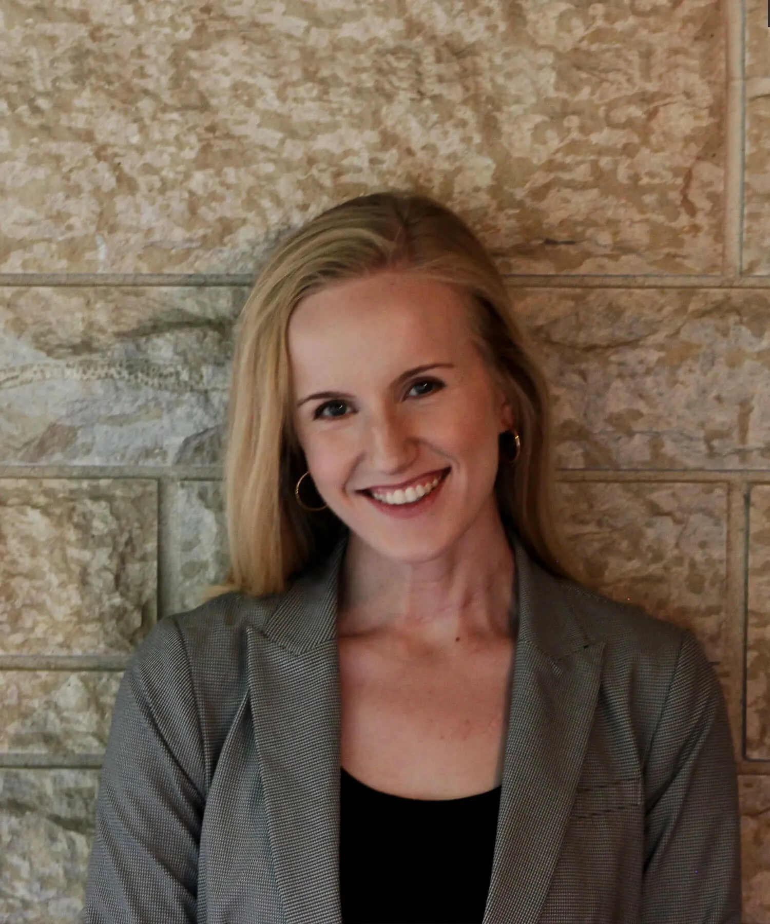 Victoria Weir - Lawyer in Winnipeg, Manitoba - Clearway