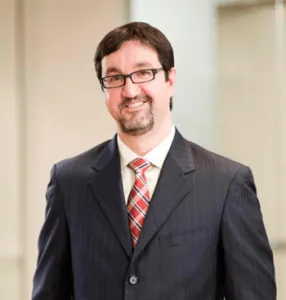 Louis Vittas - Lawyer in Toronto, Ontario - Clearway