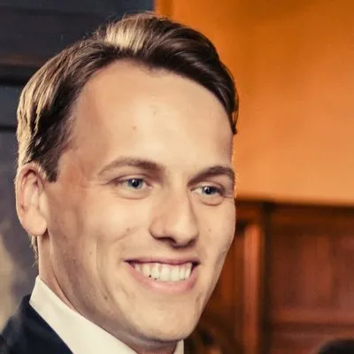 Luke Field - Lawyer in Toronto, Ontario - Clearway