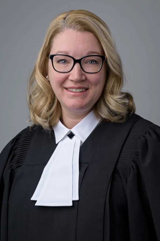 Melissa Petrillo - Lawyer in Laval, Quebec - Clearway